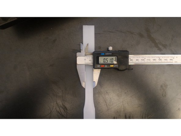 How to Use the Instron Tensile Testing Machine - MatE at Cal Poly